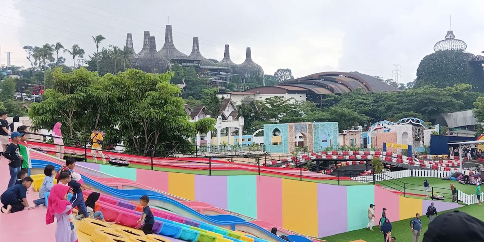 Dusun Semilir Eco Park - Kayu Arum Resort
